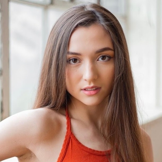 Sweet Kayley Model Telegraph